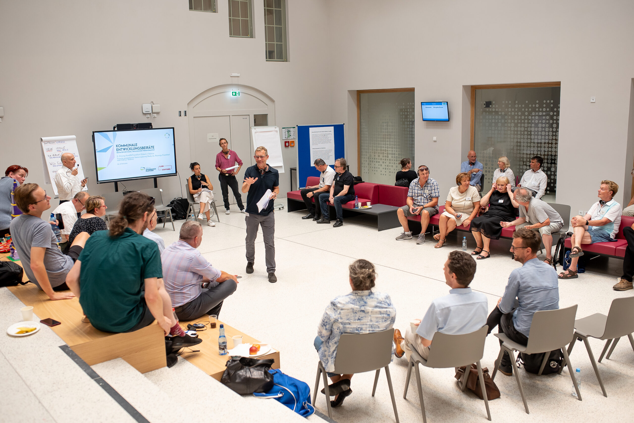 "Dealing with Difference" - 1. Double Cities Dialogue Forum and ...